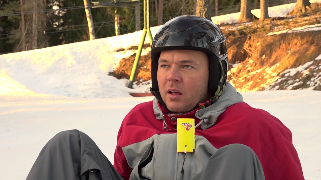 Nekad nav par vēlu: Lauris Reiniks un Linda Samsonova mācās snovot ...