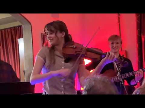 KAROLINA played violin at a party and Everyone Went CRAZY 😳🎻
