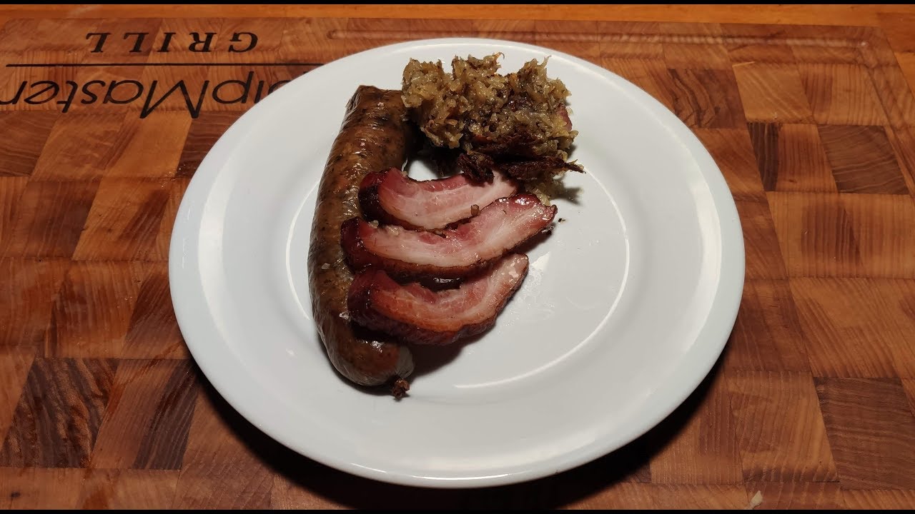 #175 bachora v keramickém grilu - YouTube