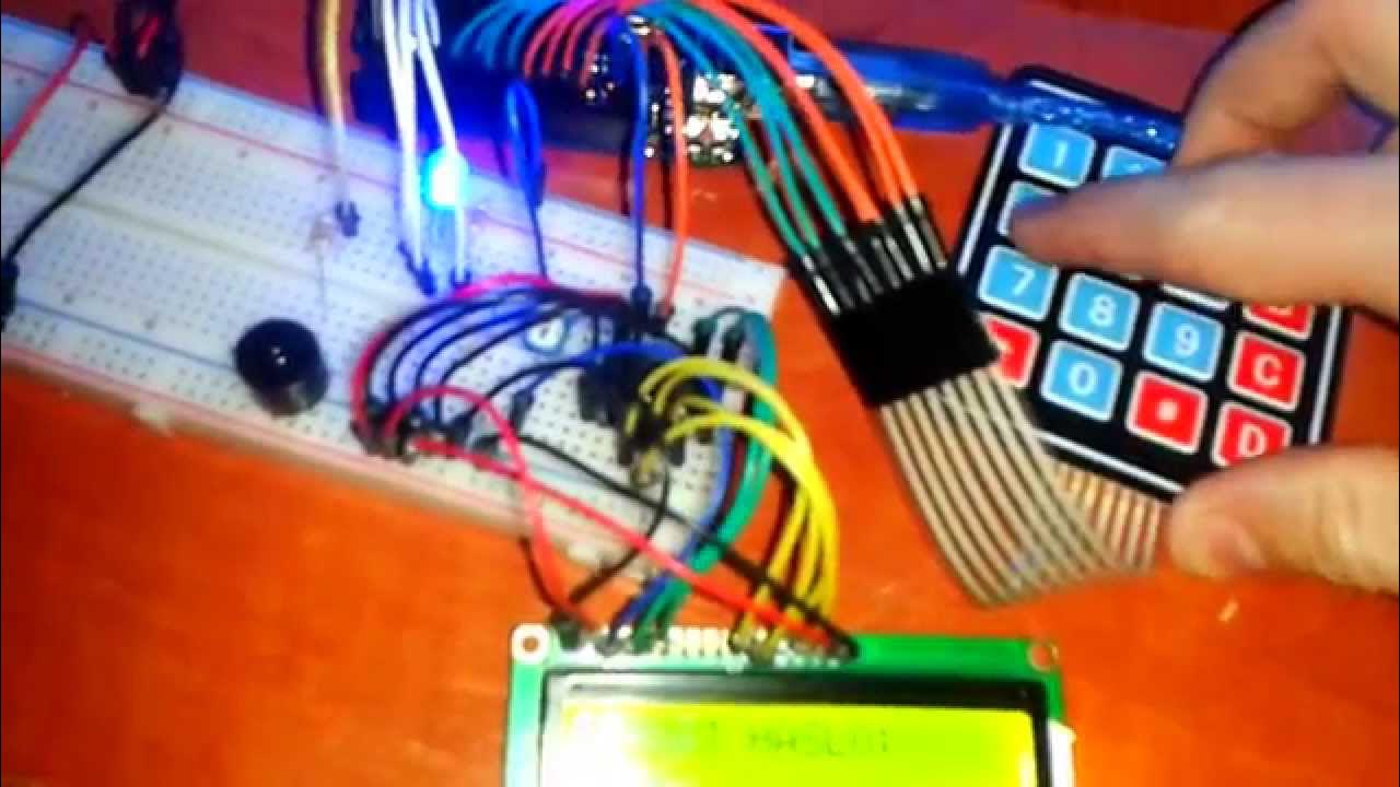 Arduino - Zamek Szyfrowy - YouTube