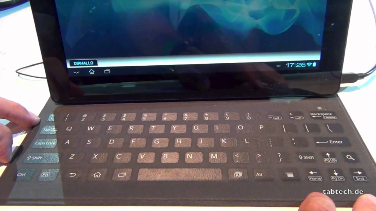 Sony Xperia Tablet S Keyboard Case Hands On @ IFA 2012 - YouTube