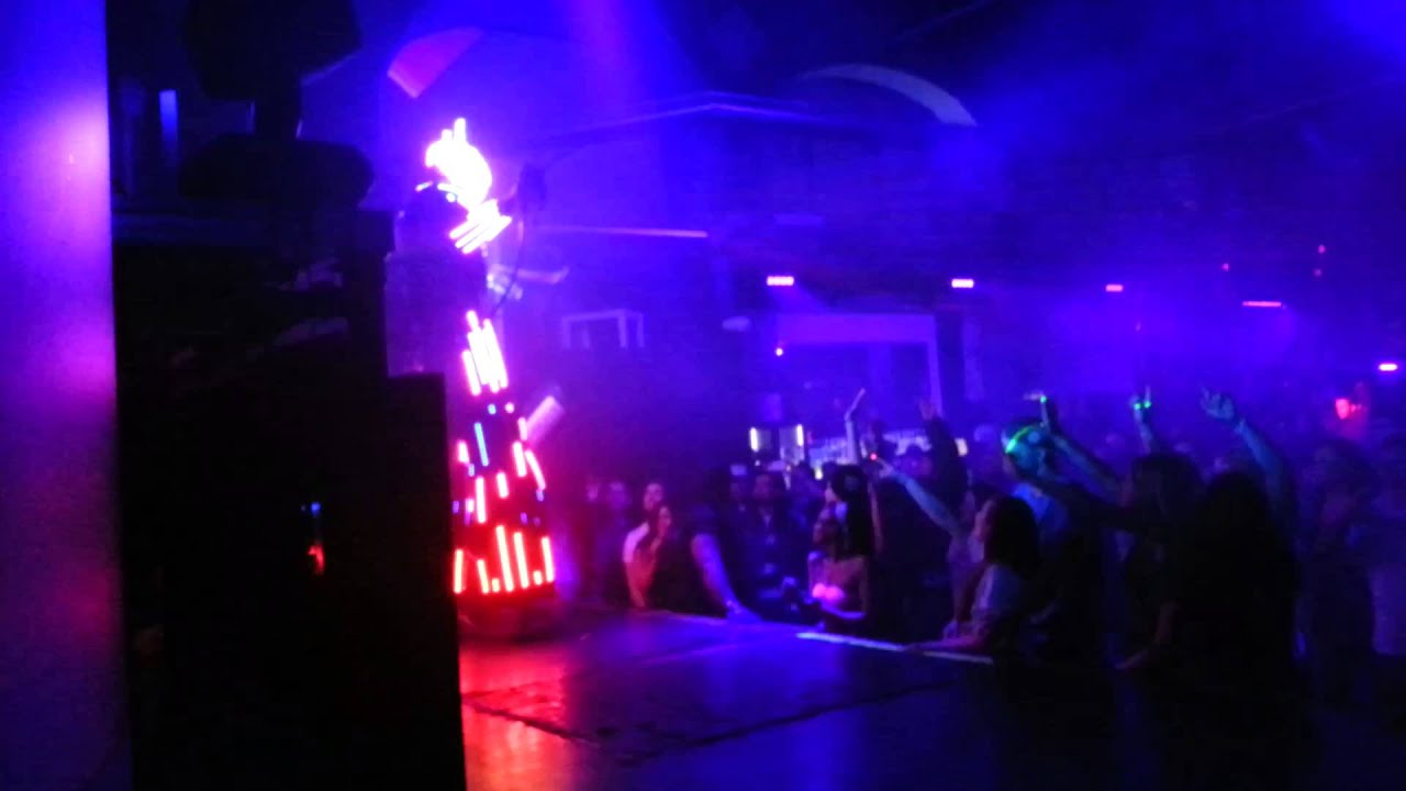 Detroit Kryo at Glo Out Electricity Nightclub - YouTube