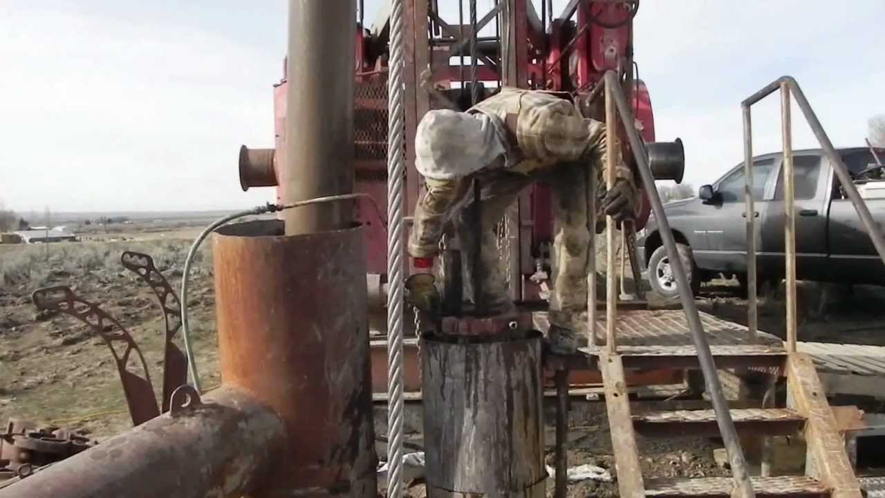 Bailing Tailings Dietrich New Well 3-7-2013 - YouTube