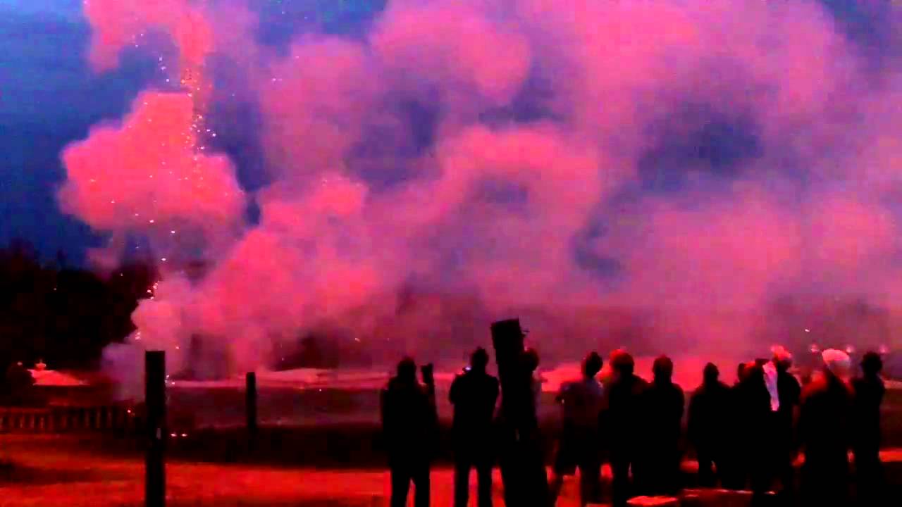 Rozzi Fireworks Shooters School 4-29-11 - YouTube