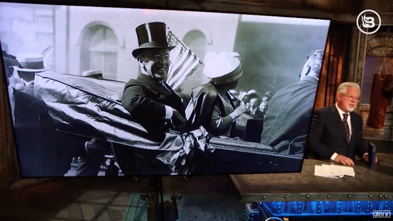 Elizabeth Warren: The Woodrow Wilson wannabe - YouTube