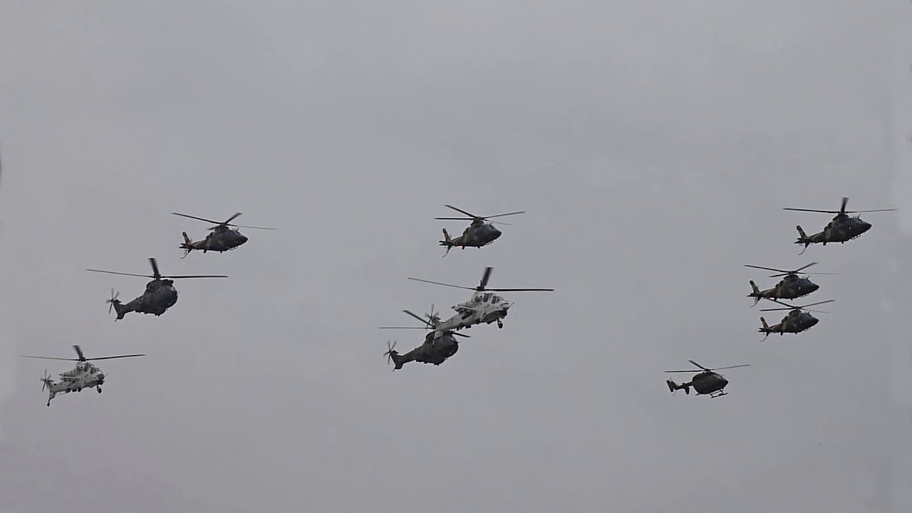 SANDF Armed Forces Day 2017 SAAF Fly Past - YouTube