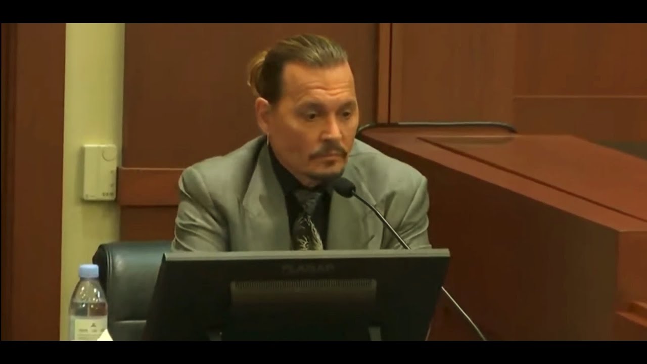 Johnny Depp Tells Story of Amber Heard Pooping In His Bed - YouTube