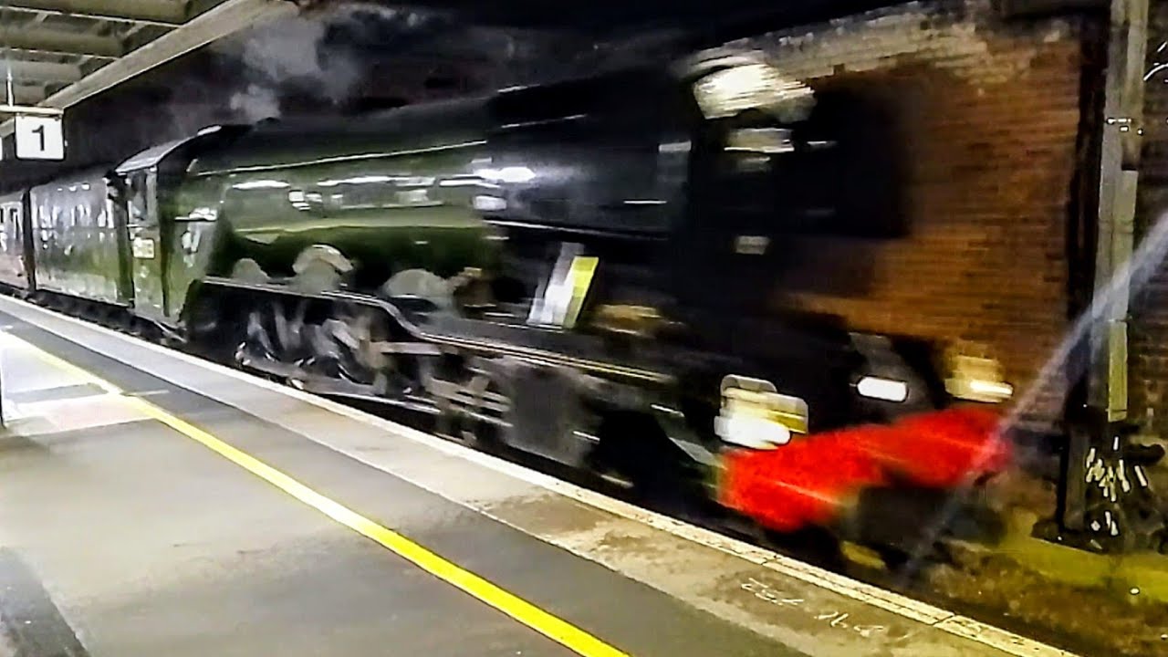 60103 British rail 4472 LNER flying Scotsman steam locomotive at ...