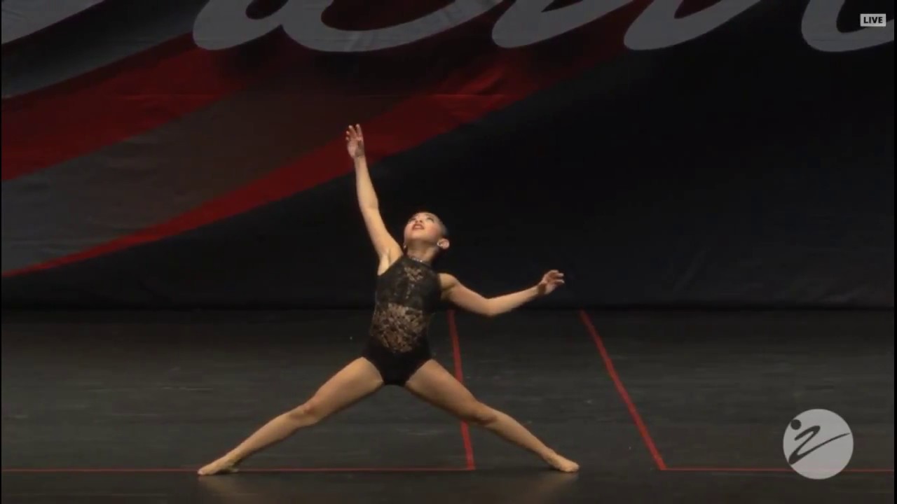 Anaiah Williams - A Pile of Dust - YouTube