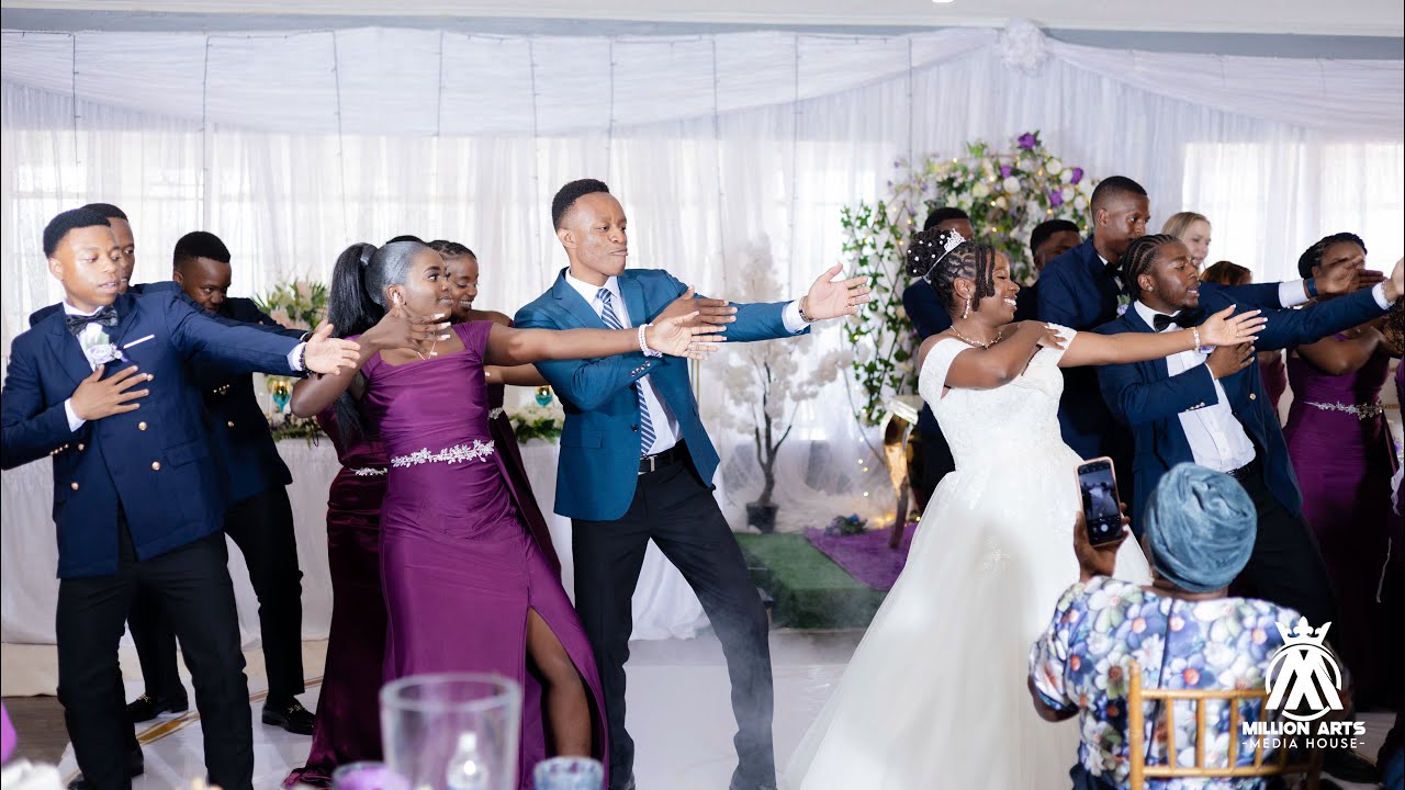 Zimbabwean Bridal Team Dance | Best Wedding Dance Zimbabwe 2024 - YouTube