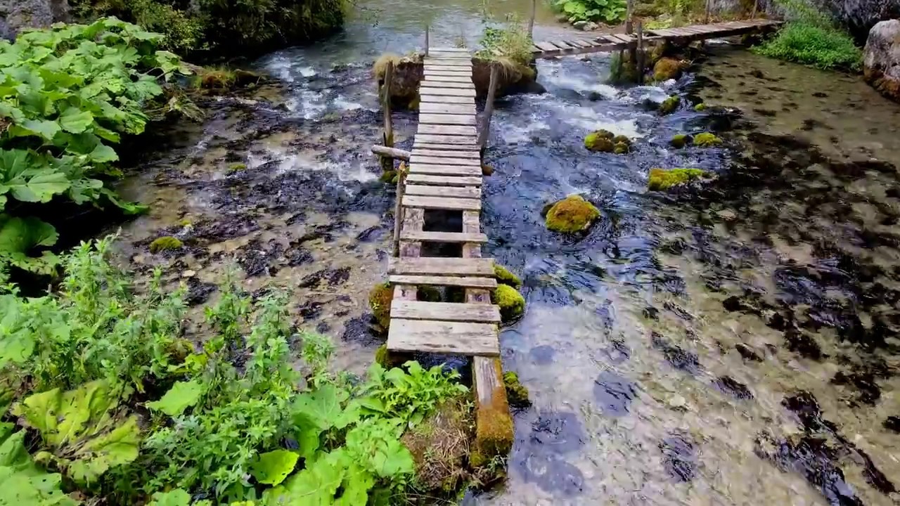 Izvor rijeke Janj Sipovo (full HD) - YouTube