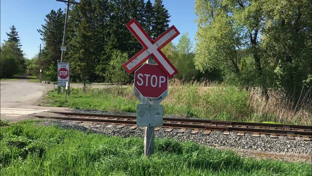 Faulty Horn! CN L568 Heads East To Kitchener Ontario GP38-2’s 7524 7515 4713 CN Guelph ...