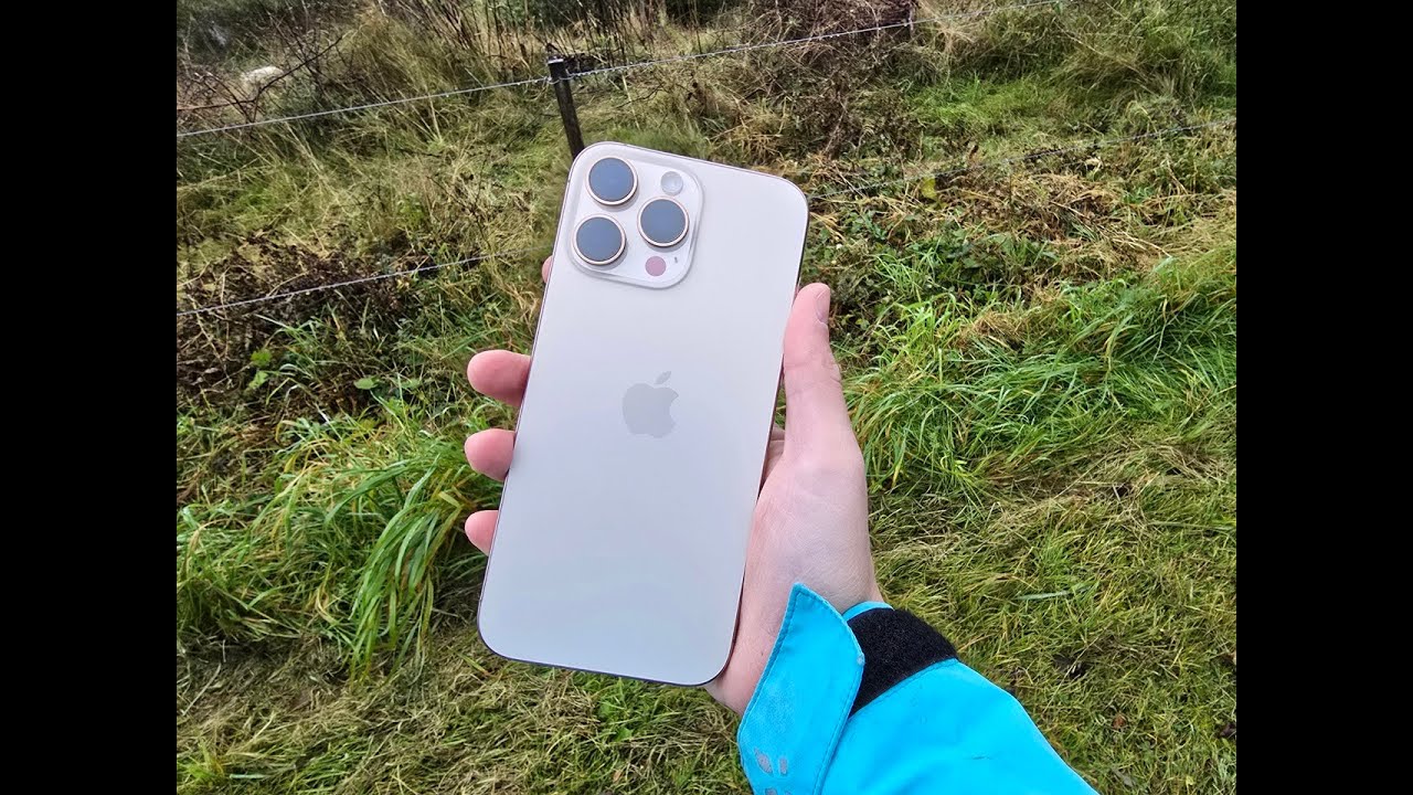 Life with the iPhone 16 pro max - VLOG - YouTube