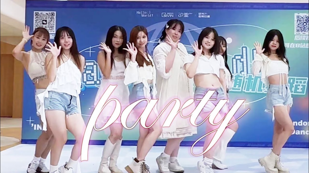 {KPOP IN PUBLIC} Girls' Generation ‘Party’ Dance Cover | Halloworld ...