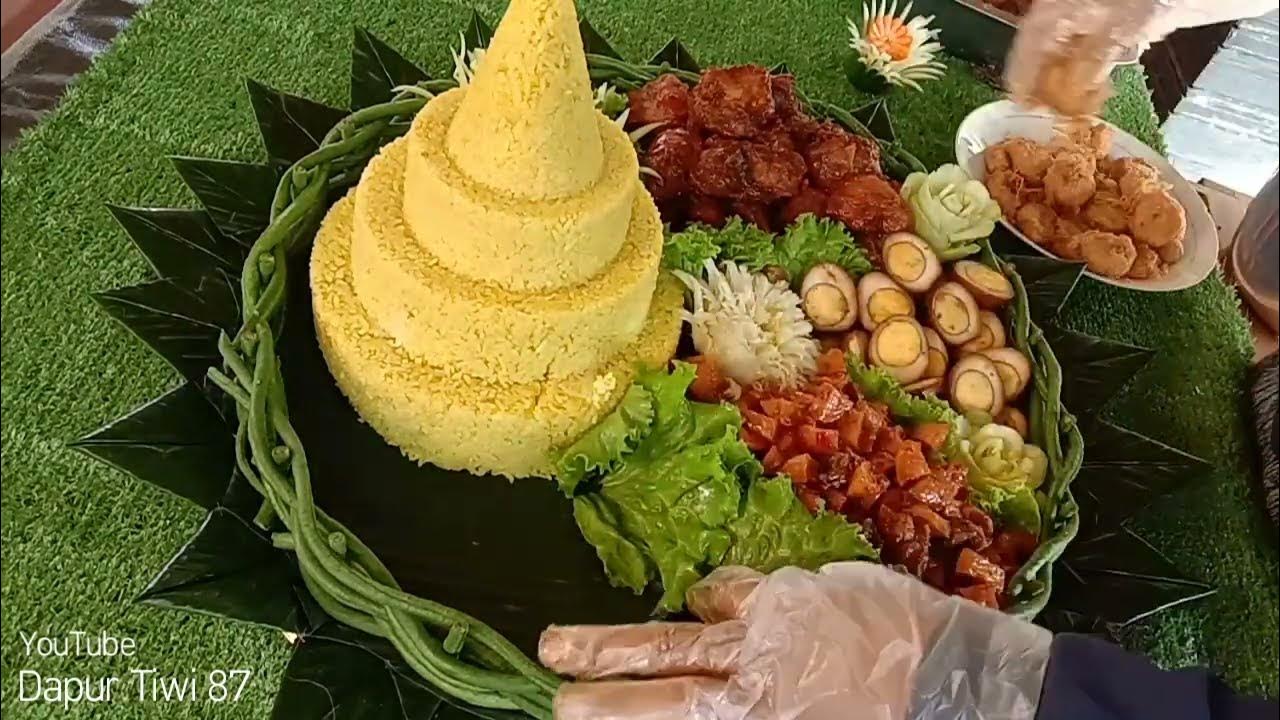 Cara mudah membuat dasaran Tumpeng sampai jadi #tumpengcantik @dapurtiwi87 - YouTube