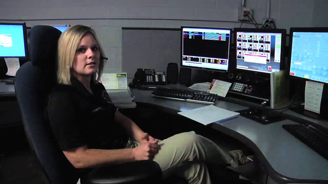 Inside Look: WCSO's 911 Communications Center - YouTube