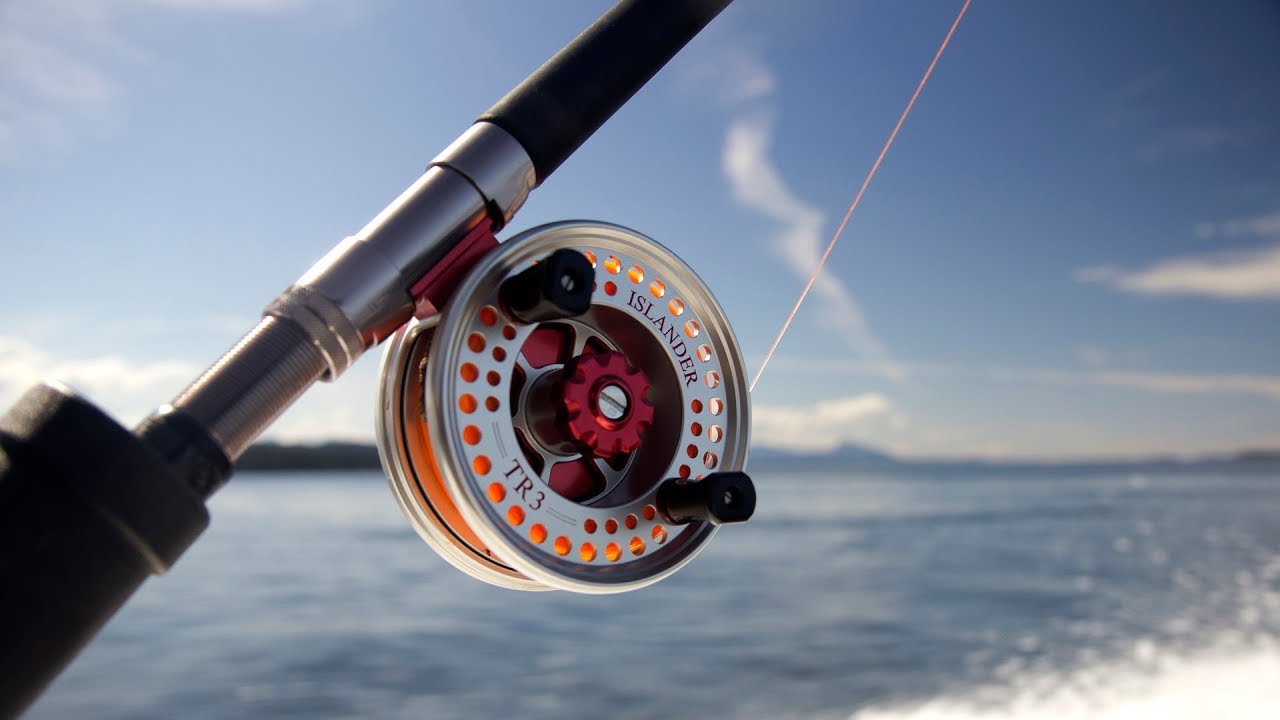 Islander TR3 - YouTube