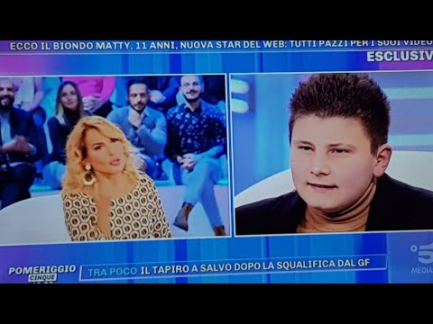 MATTY IL BIONDO DA BARBARA D’URSO [COMMENTO] - YouTube