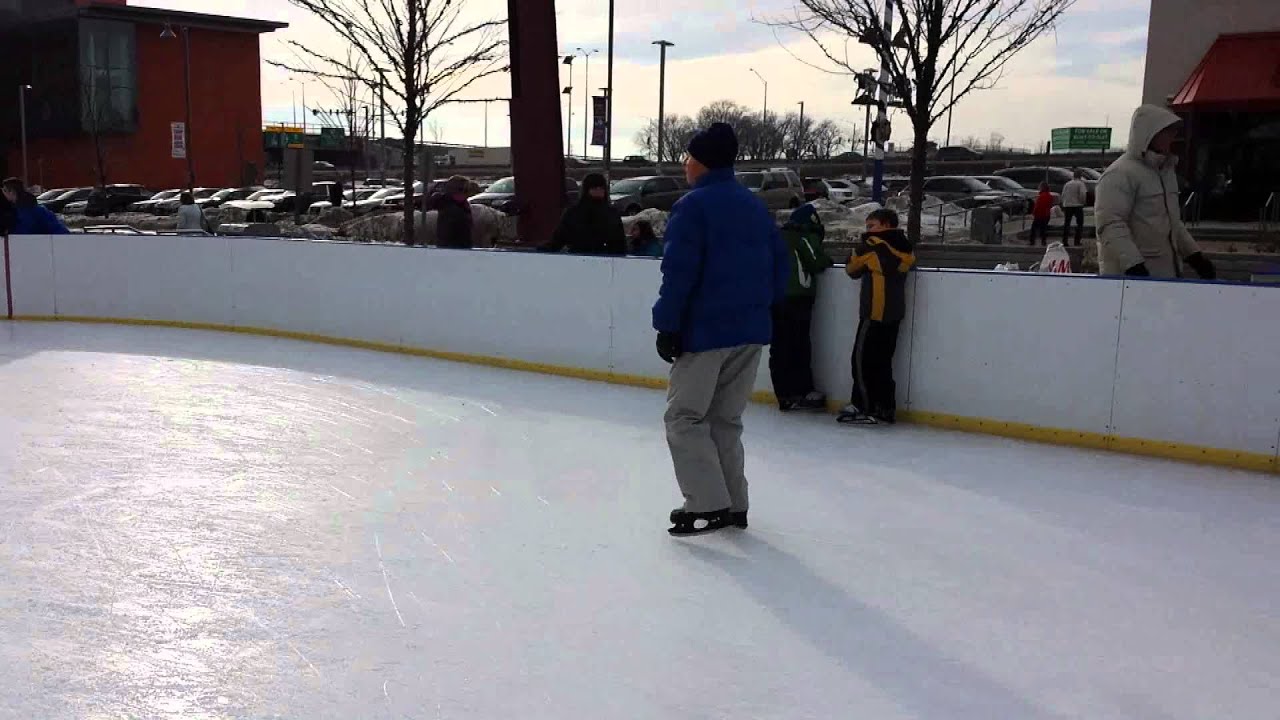 2014.01.12 - Ice skating Rosemont - YouTube