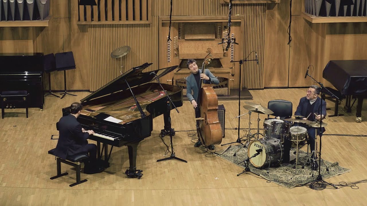 Omaggio a Max Roach - Massimiliano Rolff, Andrea Rea, Tony Arco - YouTube