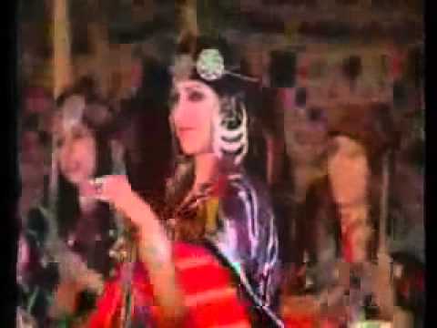 أسـماء لمـنـور ...... ياغالـ ــيه مبـروك.flv