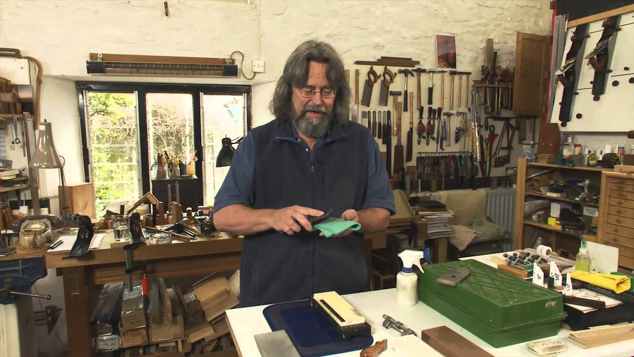 An interesting method for cambered plane blade sharpening - YouTube