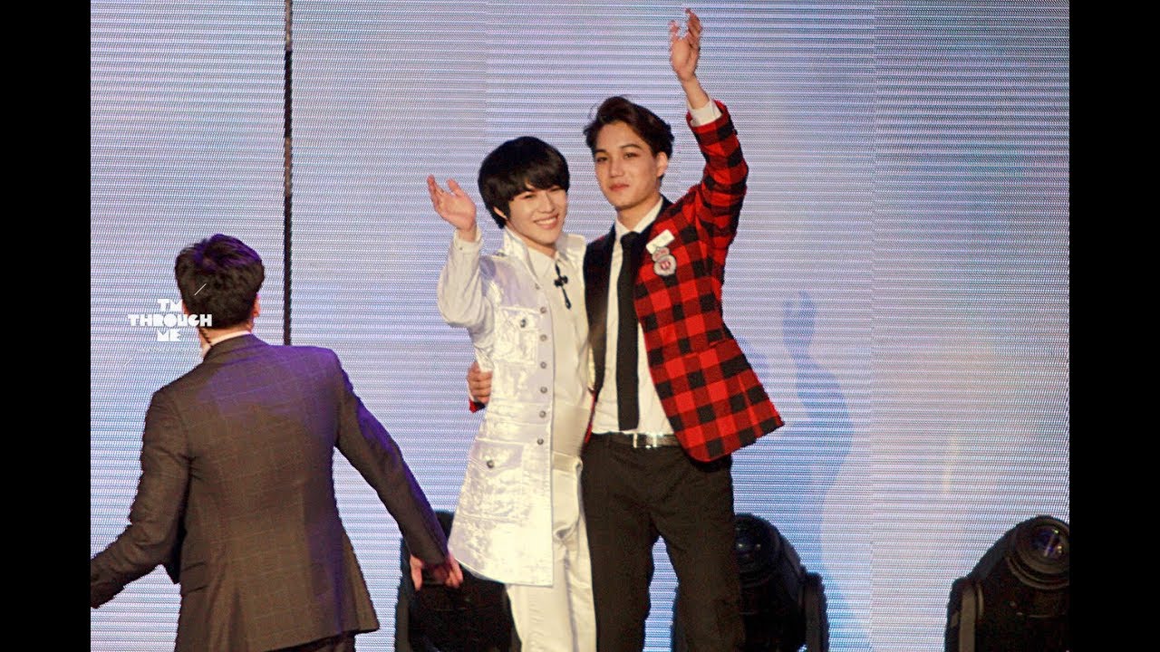 TaeKai (Taemin, Kai) couple, FIRST year of THE LOVE 131027-141018 ...