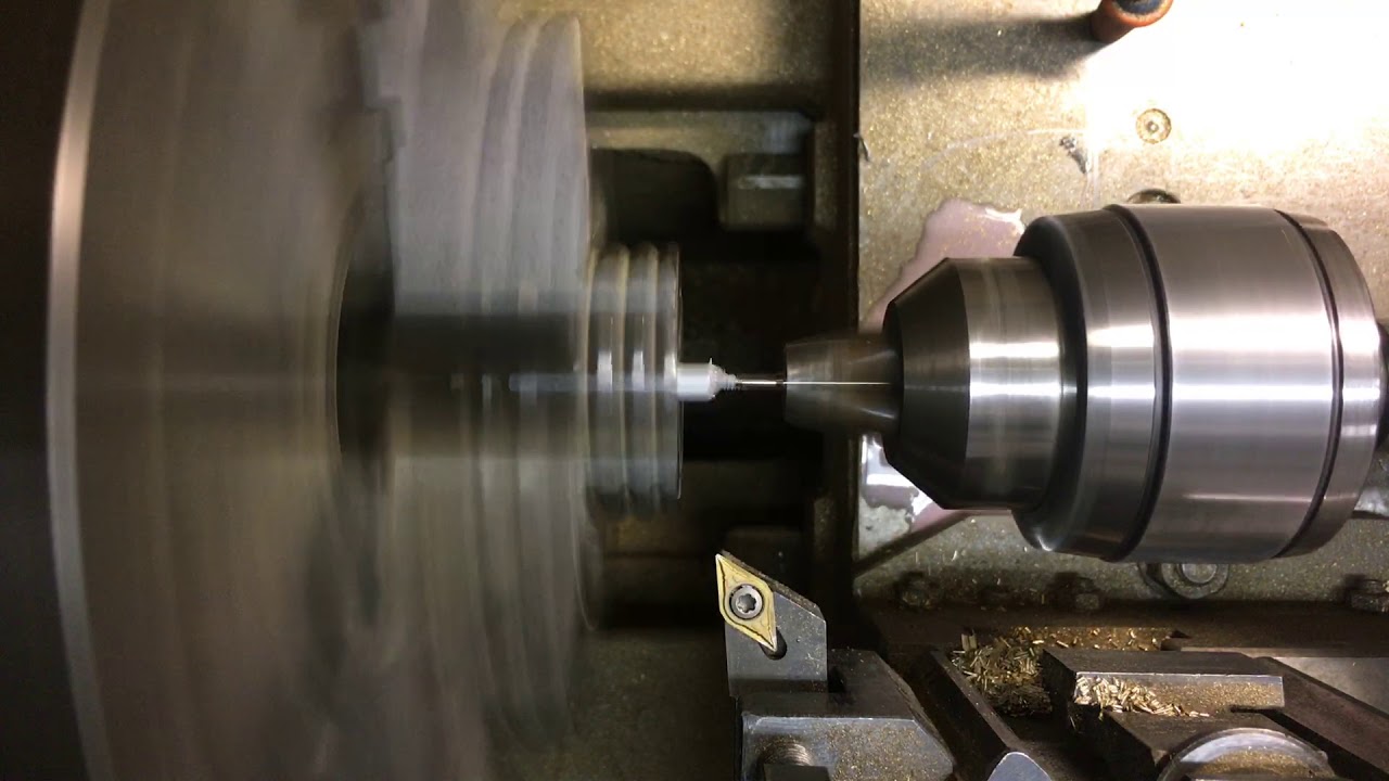Tapping a 4-40 hole at 660 RPMs - YouTube