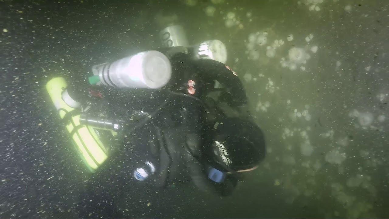 Diving the Bahada Tug in Anacortes Washington - YouTube