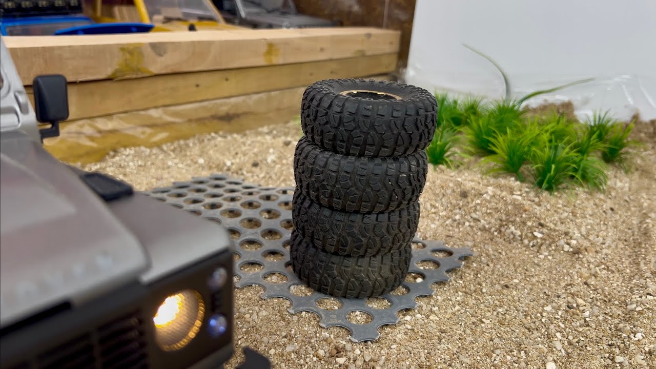 Land Rover Defender 70 Crawler Tires Delivery from 6WD Truck | Off-Road ...