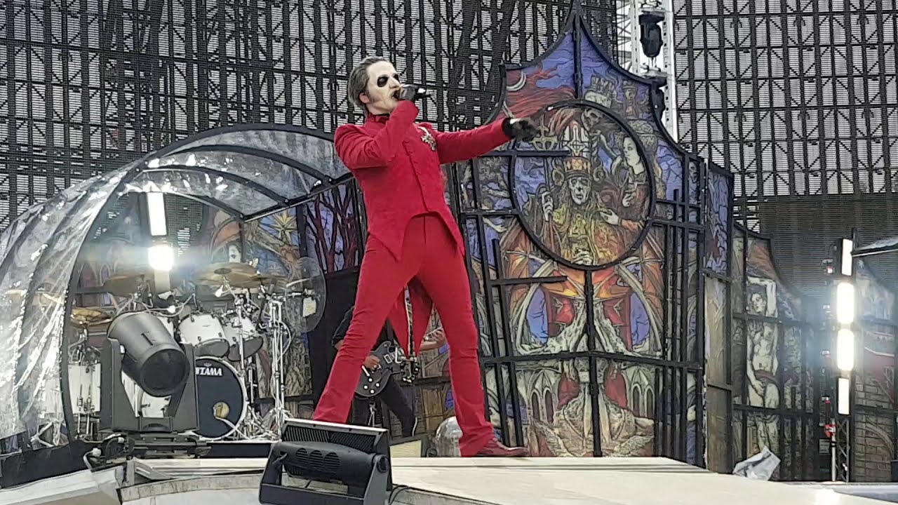 Ghost - Dance Macabre & Square Hammer, Hämeenlinna 16.7.2019 - YouTube