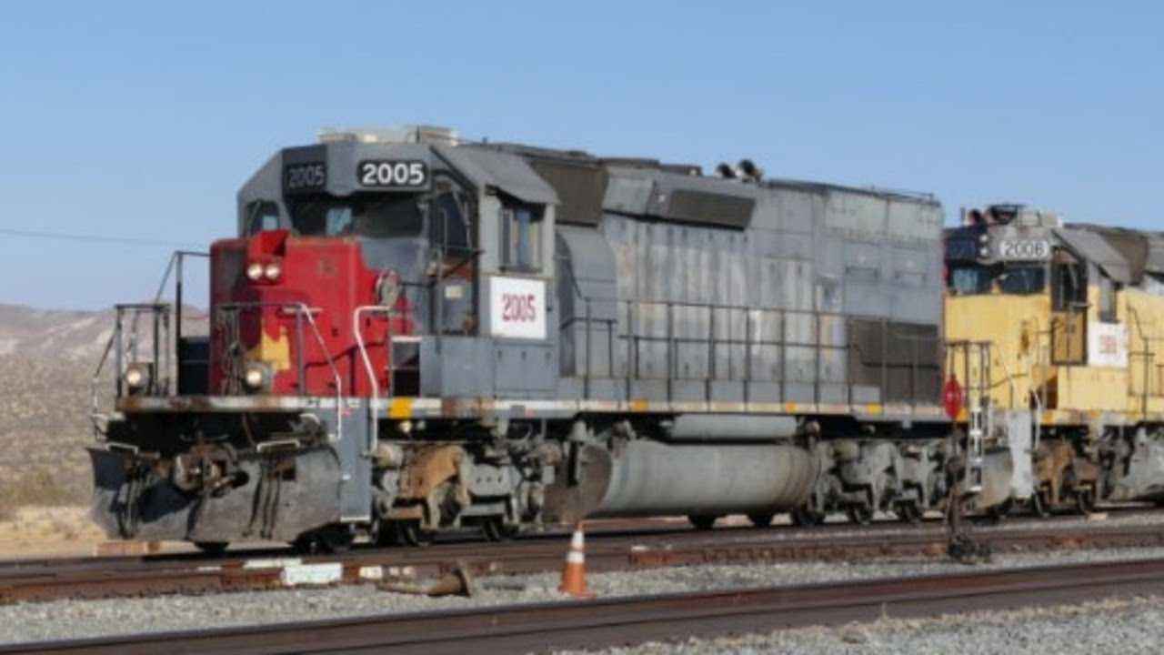 The Trona Railway: Classic SP & UP Locomotive Action! - YouTube