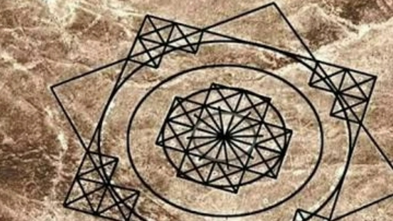 MANDALAS INDIANAS encontradas em NAZCA (Perú) - YouTube