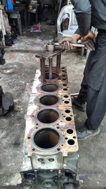 Remove Old Rusty Sleeves from 6 cylinder diesel engine, which is better ...
