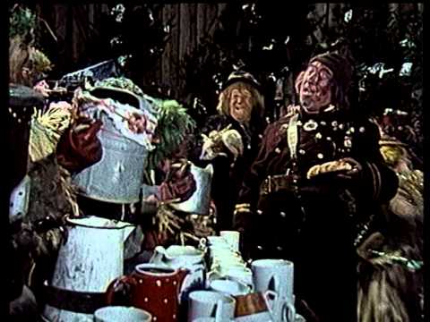 Worzel Gummidge: A Cup O' Tea An' A Slice O' Cake Song