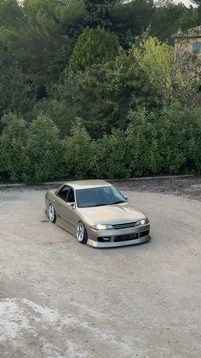 R32 skyline 4 door - dream car build - YouTube