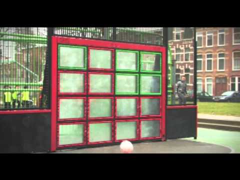 Amazing football skills on incredible football wall Sutu !