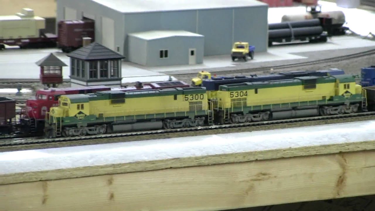 Stewart Reading C630 #5300 and 5304 pull manifest train - YouTube
