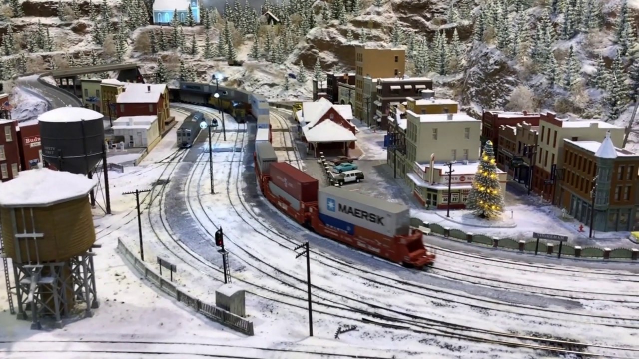 Modelleisenbahn -Winter in den Rocky Mountains -Spur HO -model railway ...
