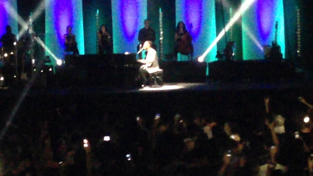 Bridge Over Troubled Water (Simon & Garfunkel cover)- John Legend LIVE ...
