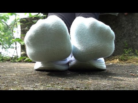 White #sneakers and light #Socks #Soles socks ventilation