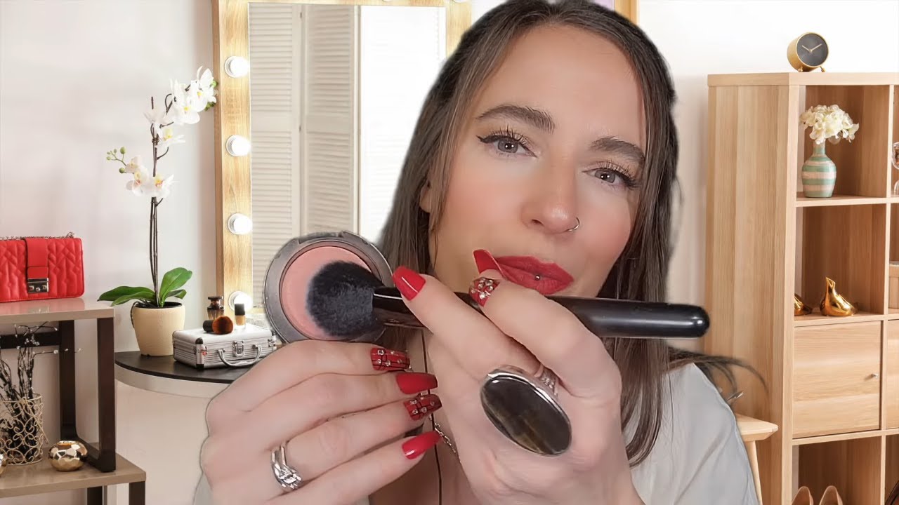 ASMR - Makeup Artist Does Your Makeup - Outfit & Hair (Layered,Personal ...