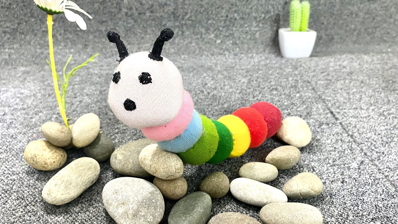 💖DIY make a worm from a hair tie - YouTube