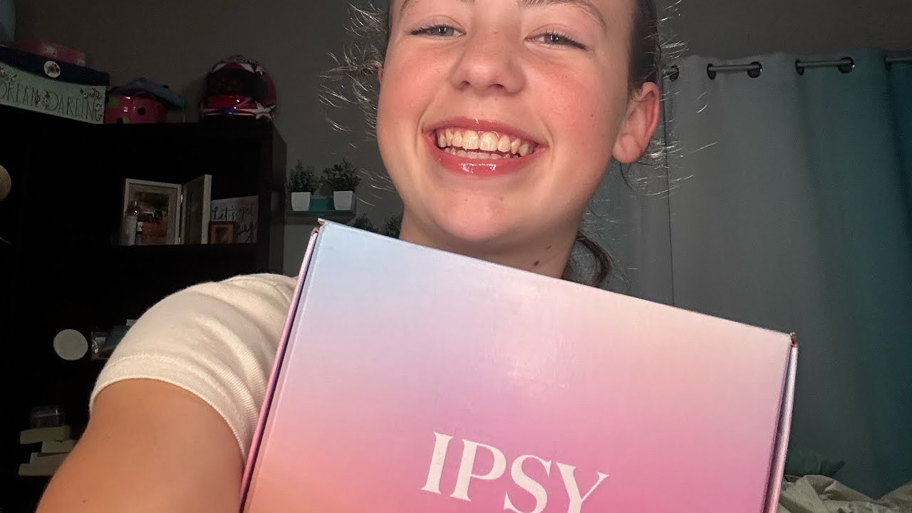 IPSY PACKAGE - YouTube