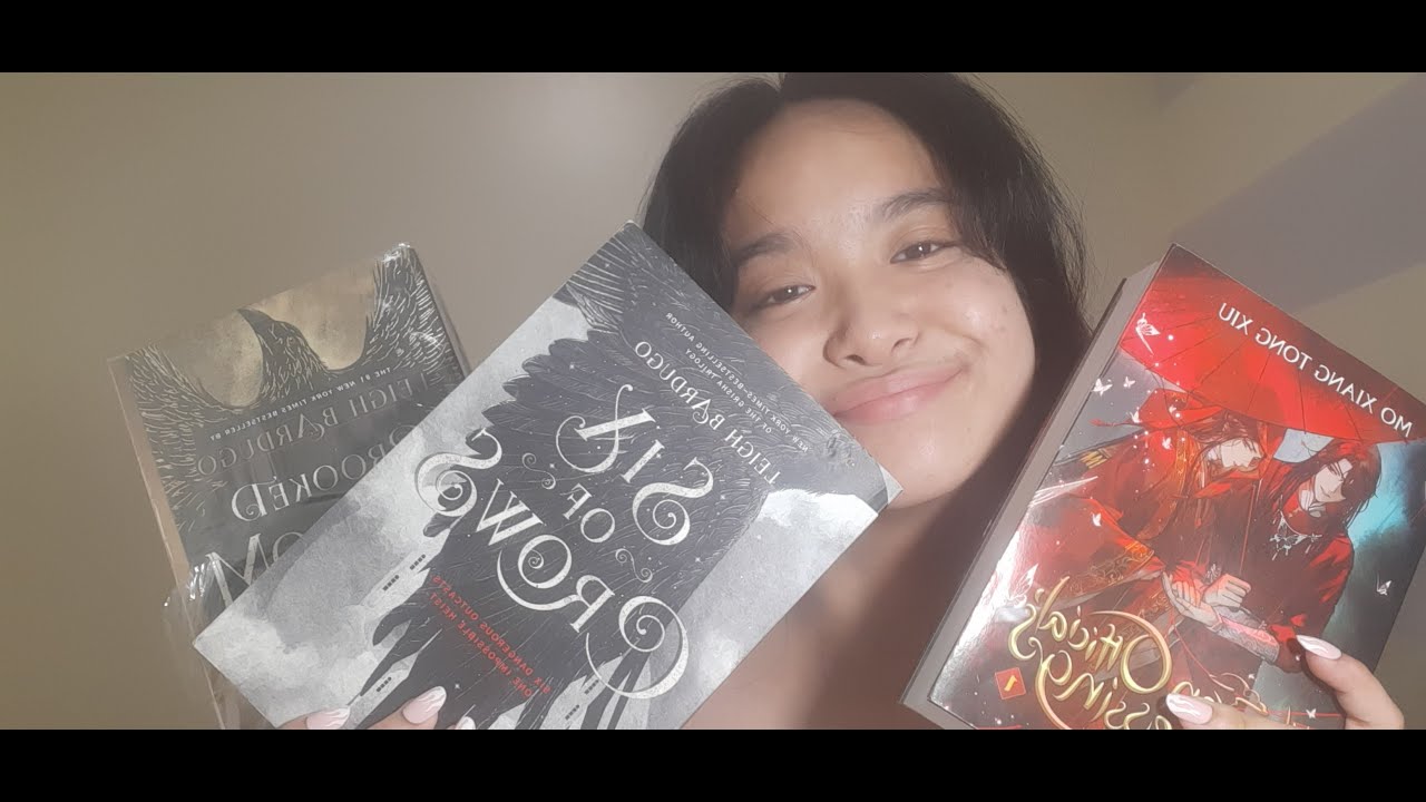 Asmr Book Tapping Page Scratching And Fabric Sounds ππ Youtube