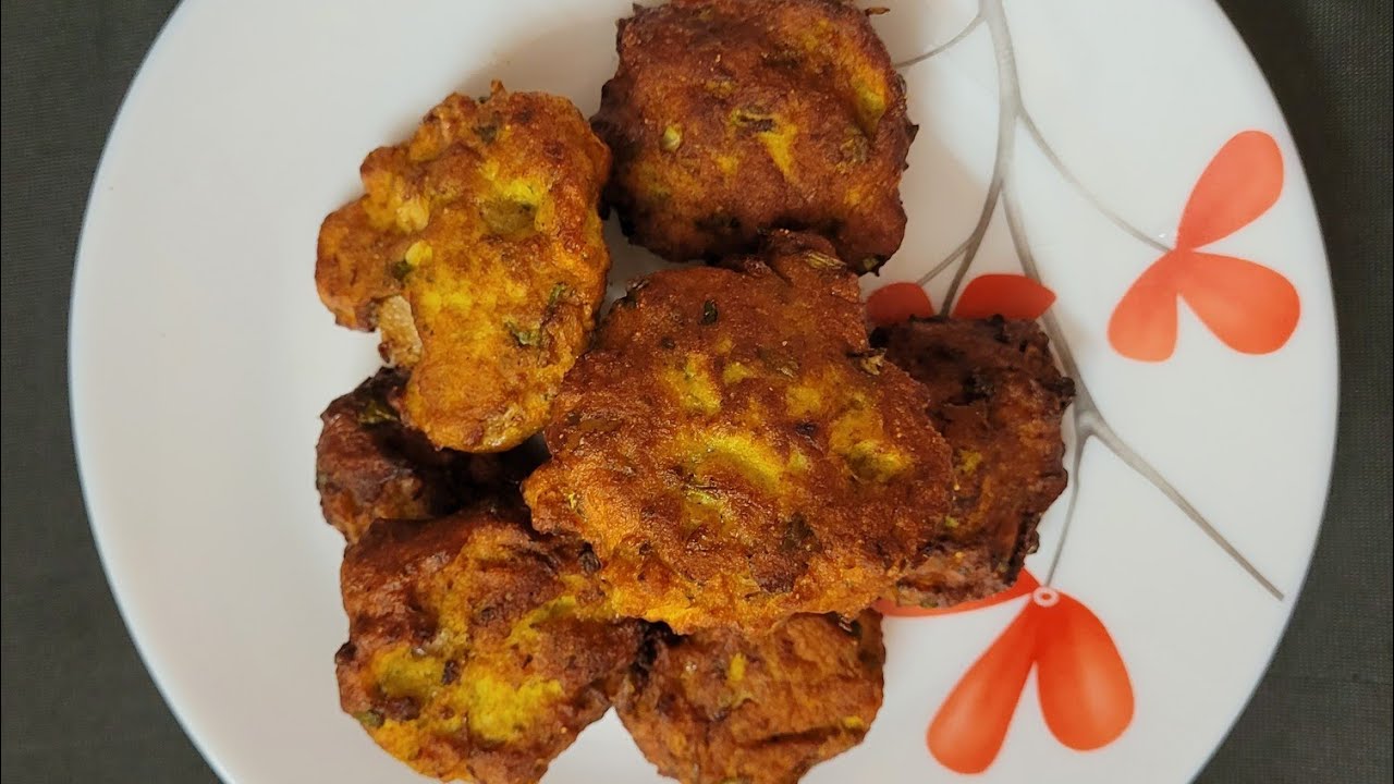 സിമ്പിൾ ആയി ചിക്കൻ വടയുണ്ടാക്കാഠ/Chicken vada - YouTube