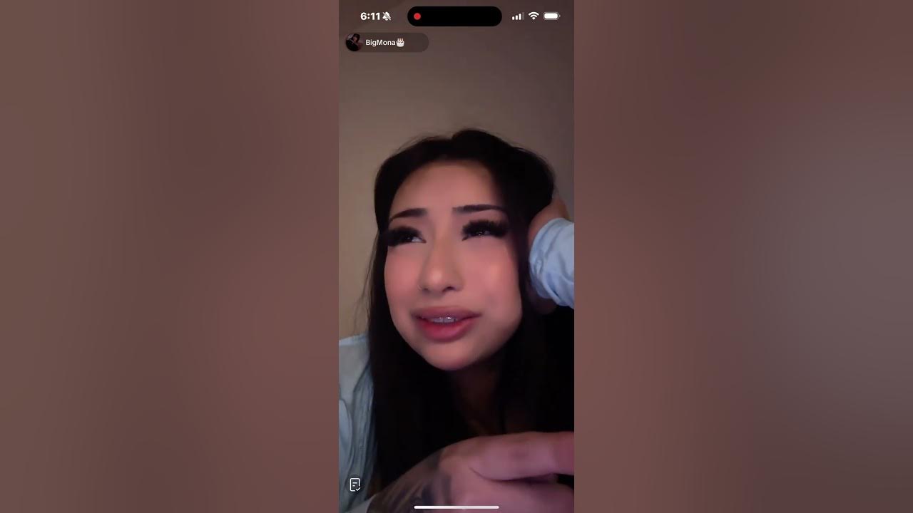 MOONA MOON IS MY SEXY LATINA - YouTube