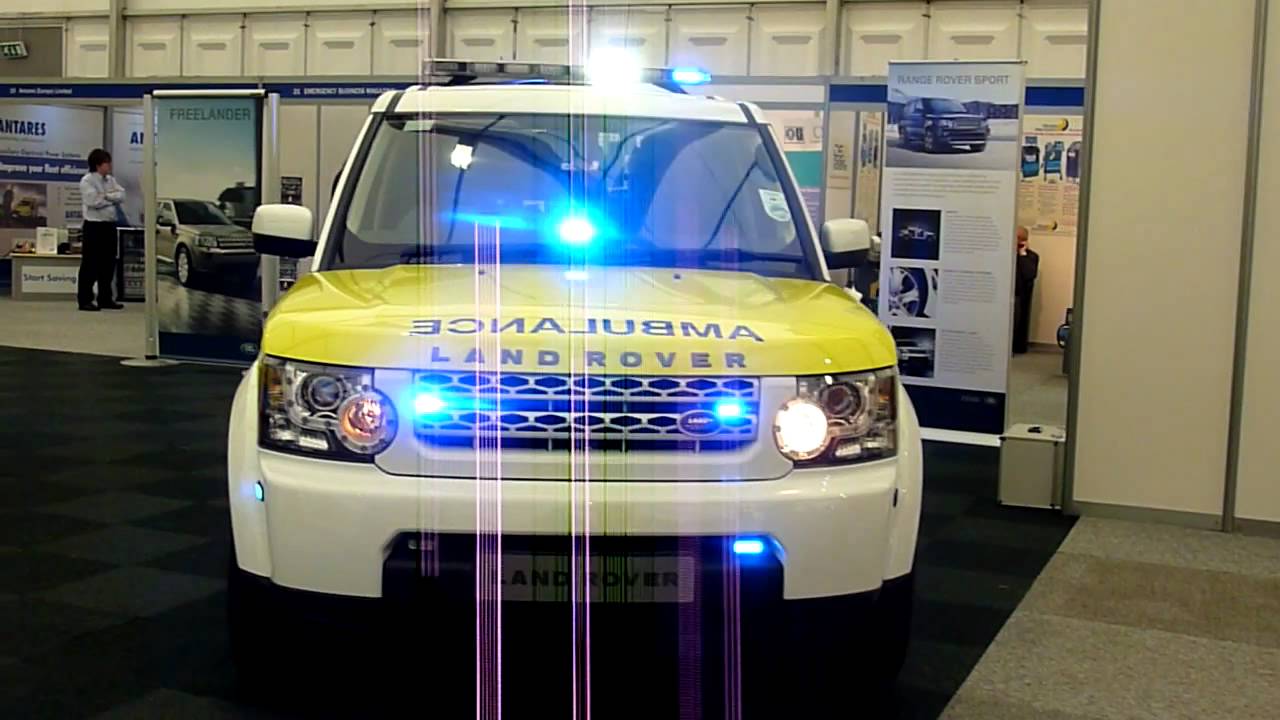 British Red Cross / Land Rover Discovery 4 / Rapid Response Vehicle ...