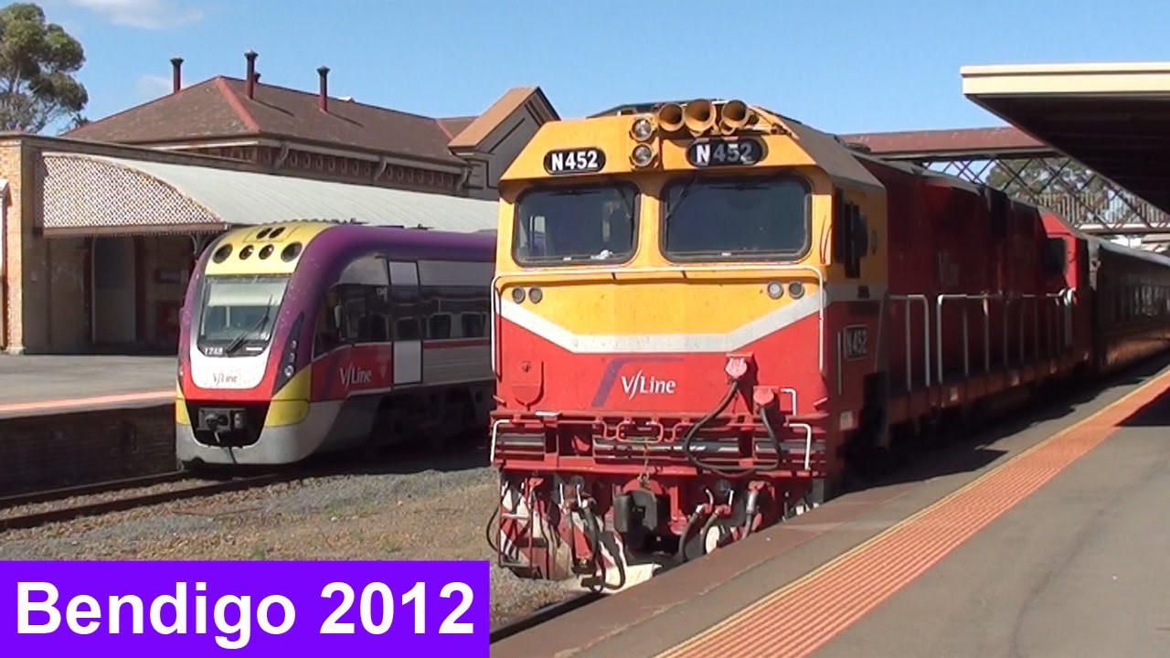 Trains, trams and buses in Bendigo (2012) - YouTube