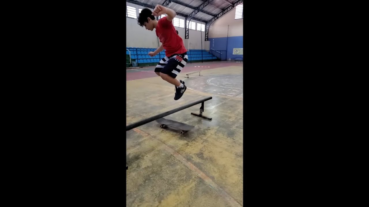 Tutorial manobra divertida - YouTube